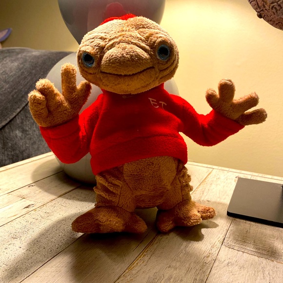 Universal Studio | Toys | Universal Studios Et Stuffed Plush 8 | Poshmark